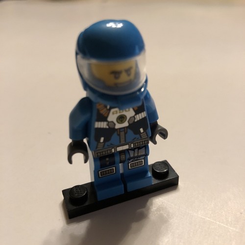 Lego Alien Conquest ALIEN DEFENSE UNIT SOLDIER 4 Minifigure ac009 FAST ...