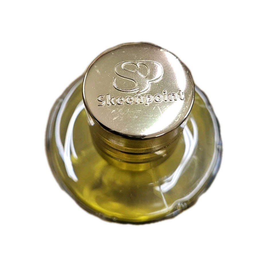 Skeenpoint Glow Booster Lightening Oil 300ml With SPF30 This Is ...