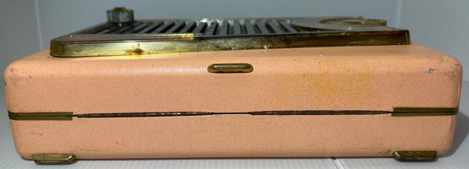 Vintage 1950's Motorola Roto-Tenna 56L2A/Chassis HS-513 Portable Radio ...