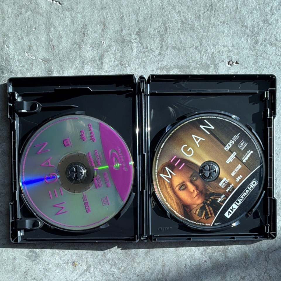 M3GAN (Unrated Edition) 4K Ultra HD Blu-ray Digital Code Universal ...