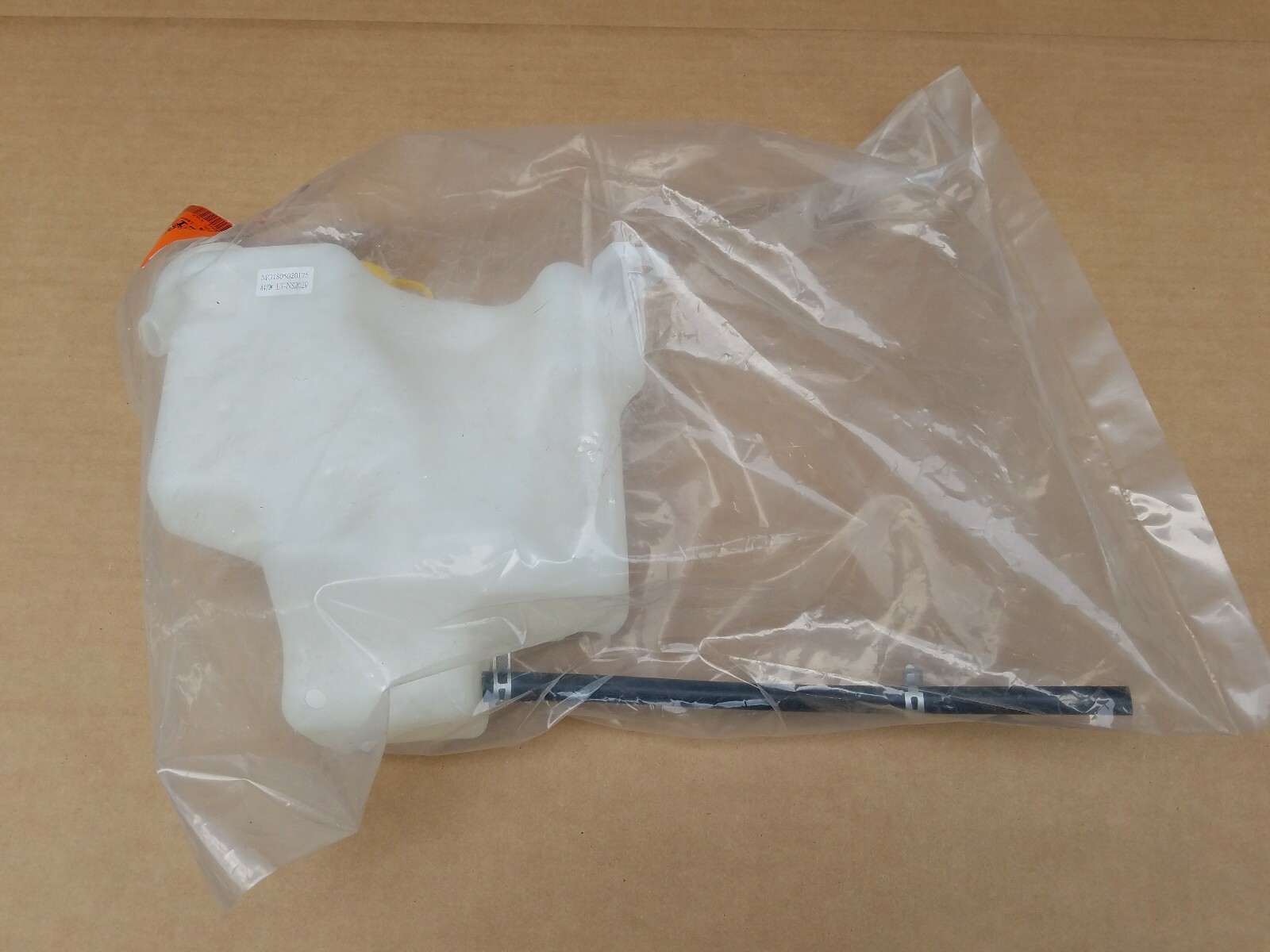 Coolant Reservoir 07-12 ALTIMA / 09-14 MAXIMA Radiator Fluid Recovery ...