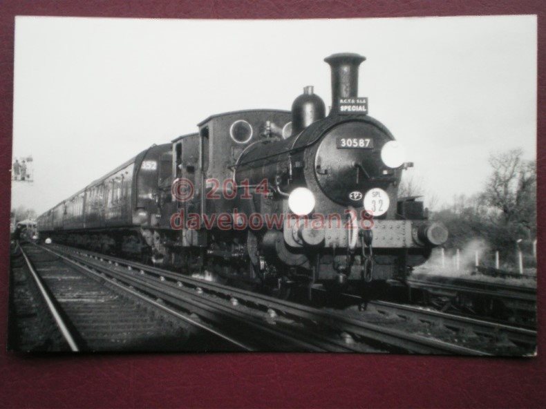 PHOTO SR EX LSWR WELL TANK 2-4-0WT LOCO 30587 ON A RCTS SPECIAL | eBay