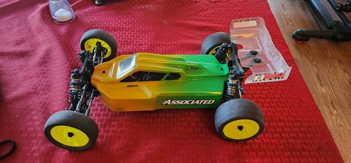 Team Associated RC10 B64 4WD Team Kit | eBay