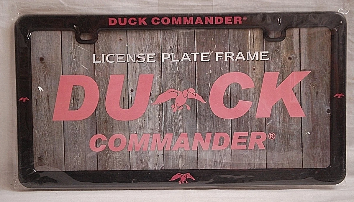 Duck Commander Logo Pink
