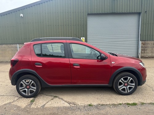 DACIA SANDERO STEPWAY TECHROAD TCE 2019 - 69 PLATE | eBay UK