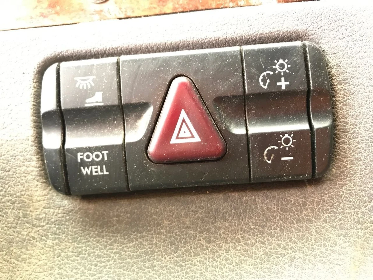 Freightliner M2 Dash Light Meanings | Shelly Lighting