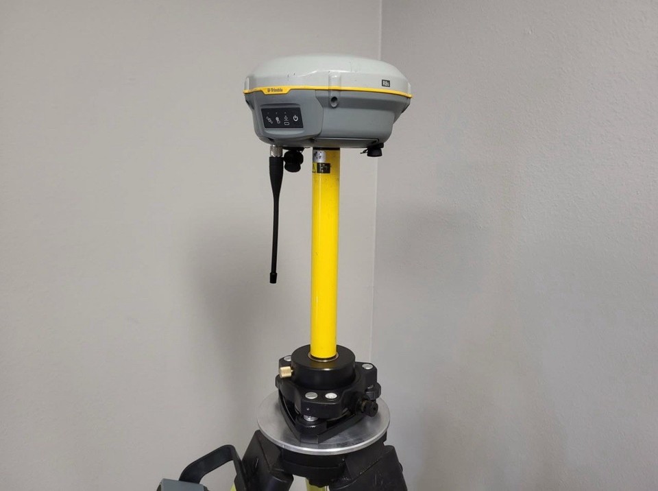 Trimble R10 R8 Base And Rover - Land Survey Equipment SEND OFFER! | eBay