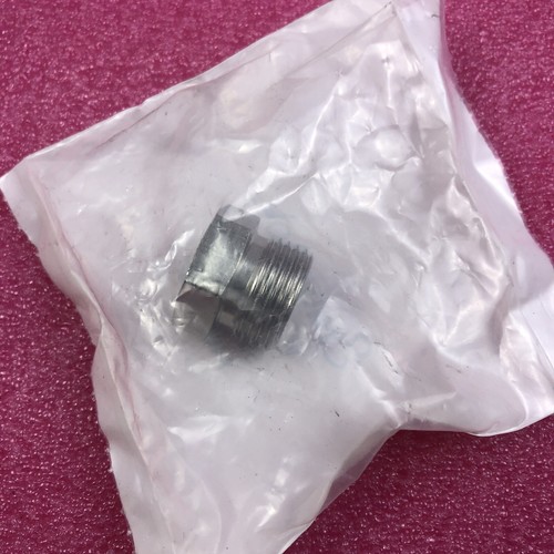 Swagelok SS-8-VCR-4 1/2" 316 Stainless Steel VCR Face Seal Male Nut | eBay