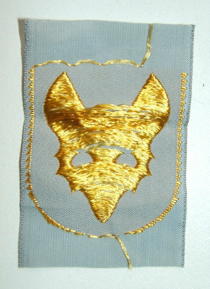 INSIGNE TISSU SCOUTS DE FRANCE - TETE DE LOUP GRISE - SCOUT - SCOUTISME ...