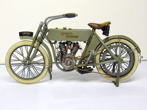 Cix Models 1/35 Harley-Davidson Model 5-D Twin 1909 Motorcycle (w/Decal ...