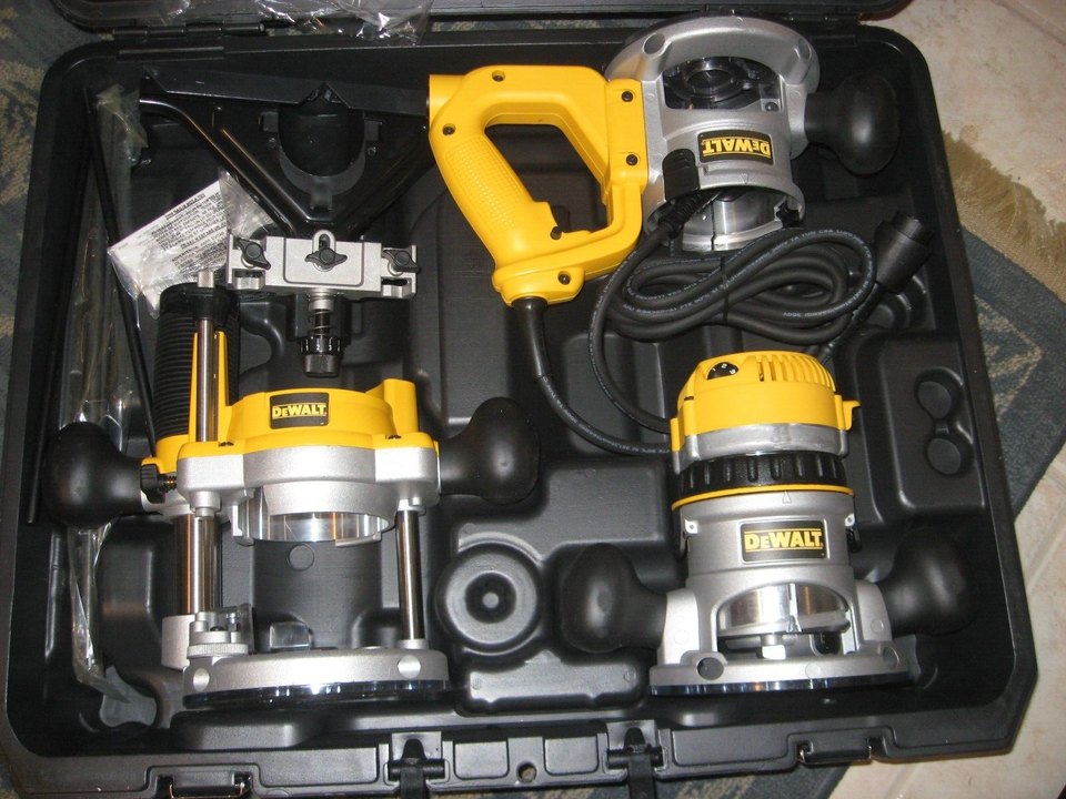 DeWALT DW618B3 2.25HP D-Handle Plunge Fixed Base Router Tool Kit - New ...
