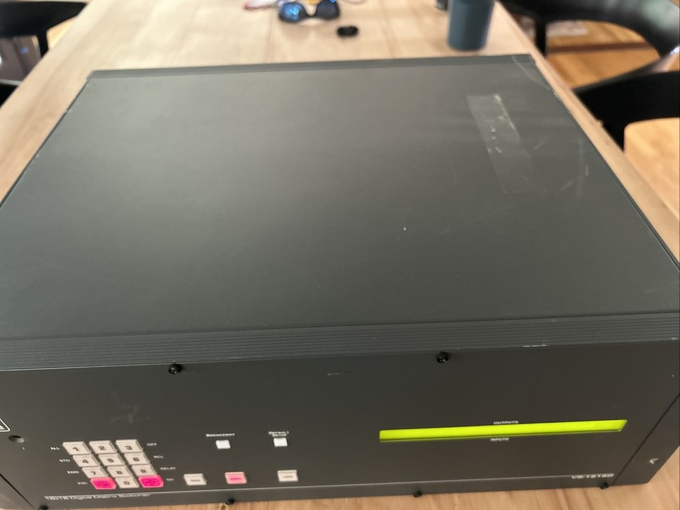 Kramer VS-1616D Digital Matrix Video Switcher & modules rack mount ...