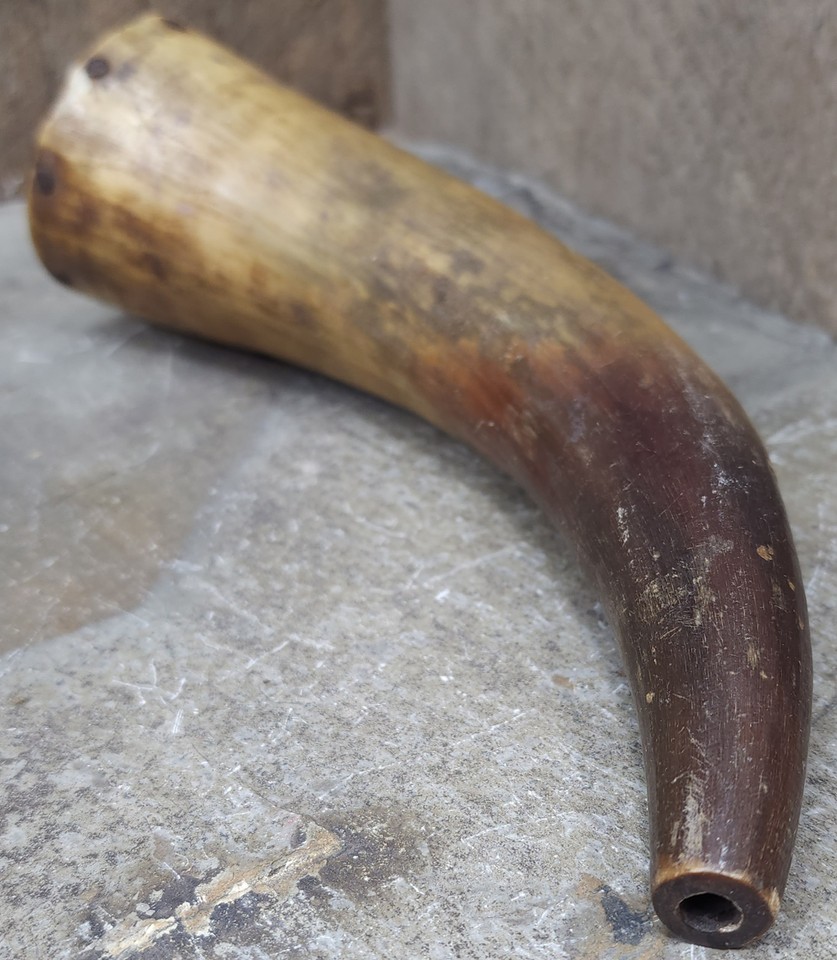 Antique Handmade Real Cow Bull Powder Horn Flask Gunpowder Holder ...