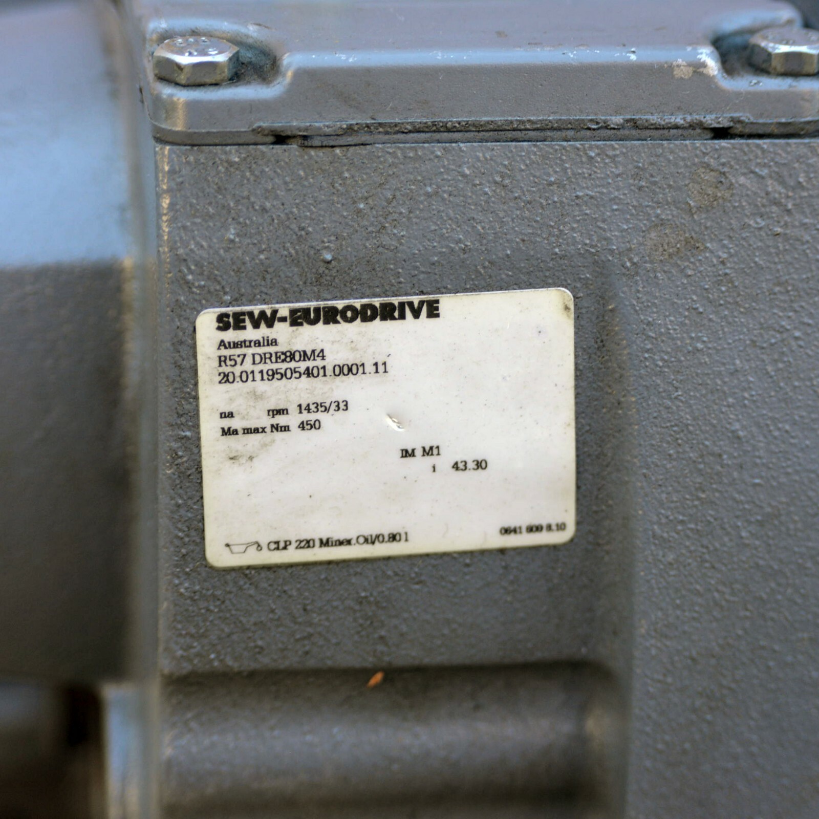 SEW EURODRIVE Gear Motor R57 DRE80M4 0.75kW 3 PHASE Gearbox 1435/33 ...