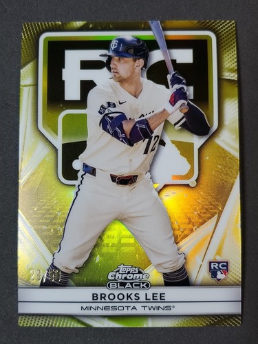2025 Topps Chrome Black - Rookie Design Variations Brooks Lee #8 Gold ...