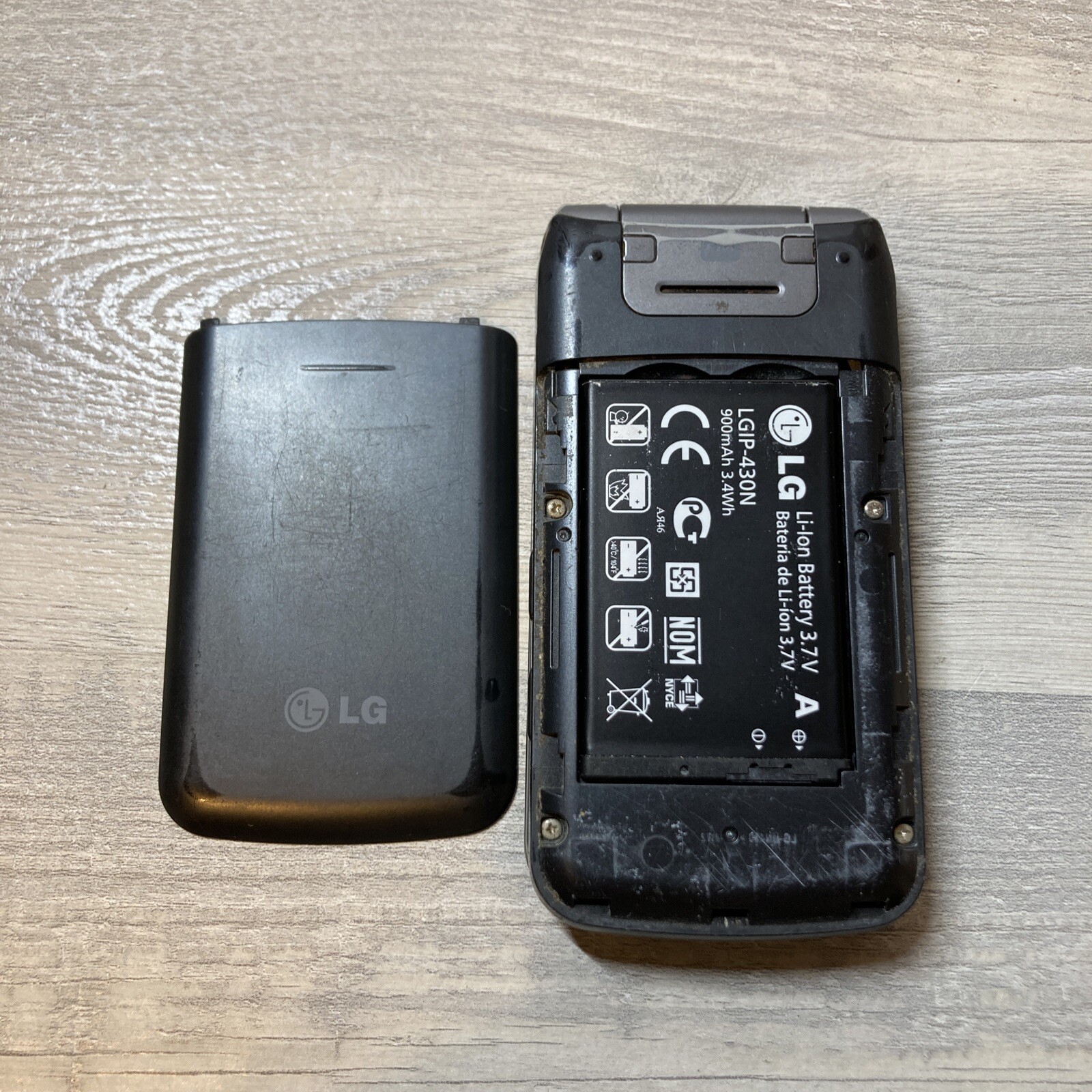 LG Wine 2 UN430 (US Cellular) 3G Flip Phone WORKS GREAT | eBay