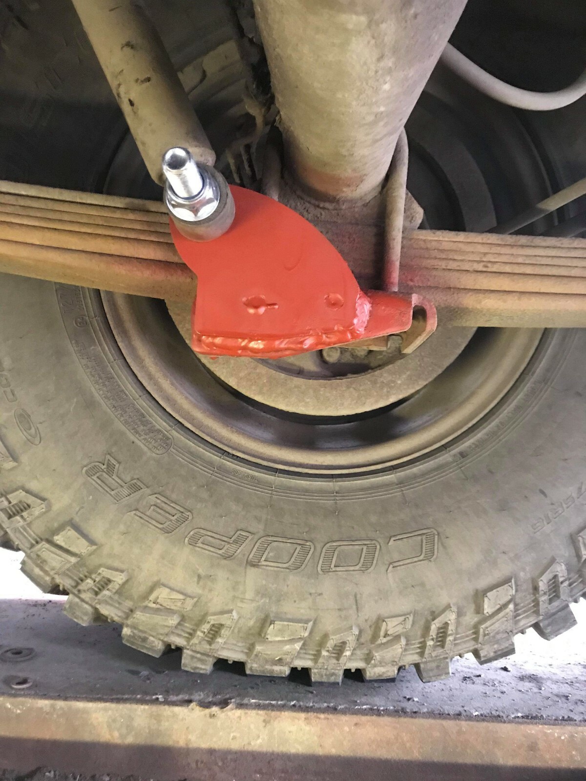 Mitsubishi L200 K74 rear shock relocation bracket/extended lower shock ...