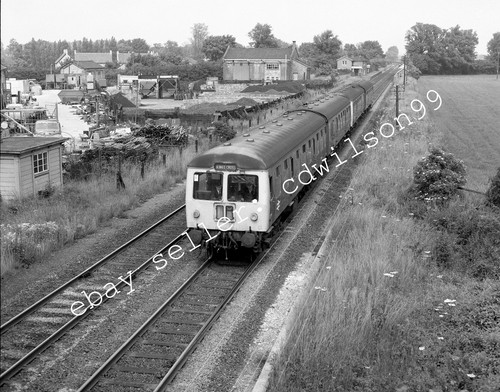 British Railway Negative - BR Class 105 DMU to Kings Cross 1977 [V573 ...