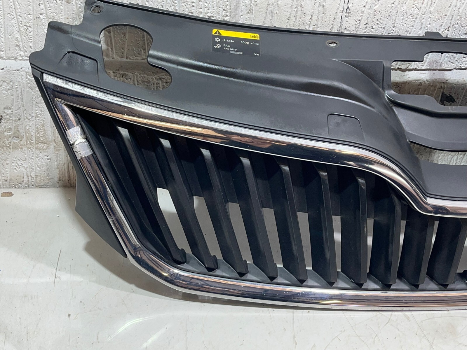 SKODA RAPID 2014 SPACEBACK FRONT BUMPER GRILL RADIATOR PANEL 5JA853668 ...