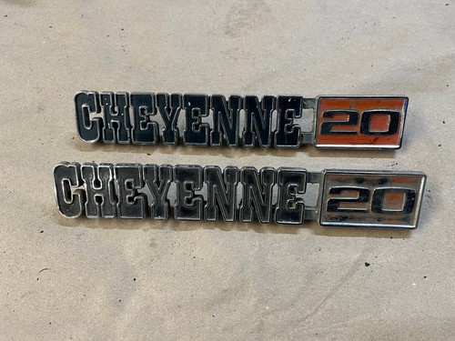 71 72 Chevy Truck Cheyenne 20 Emblems pair Side Fender Trims 1971 1972 ...