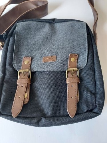 Black & Green Handbag Backpack 3 Section Zipper & Buckle Closing ...