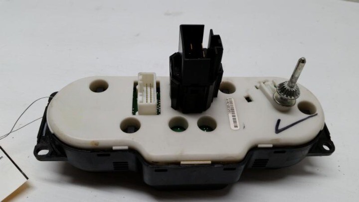 2005 Chevrolet Chevy Equinox A/C AC Heater Temperature Climate Control ...