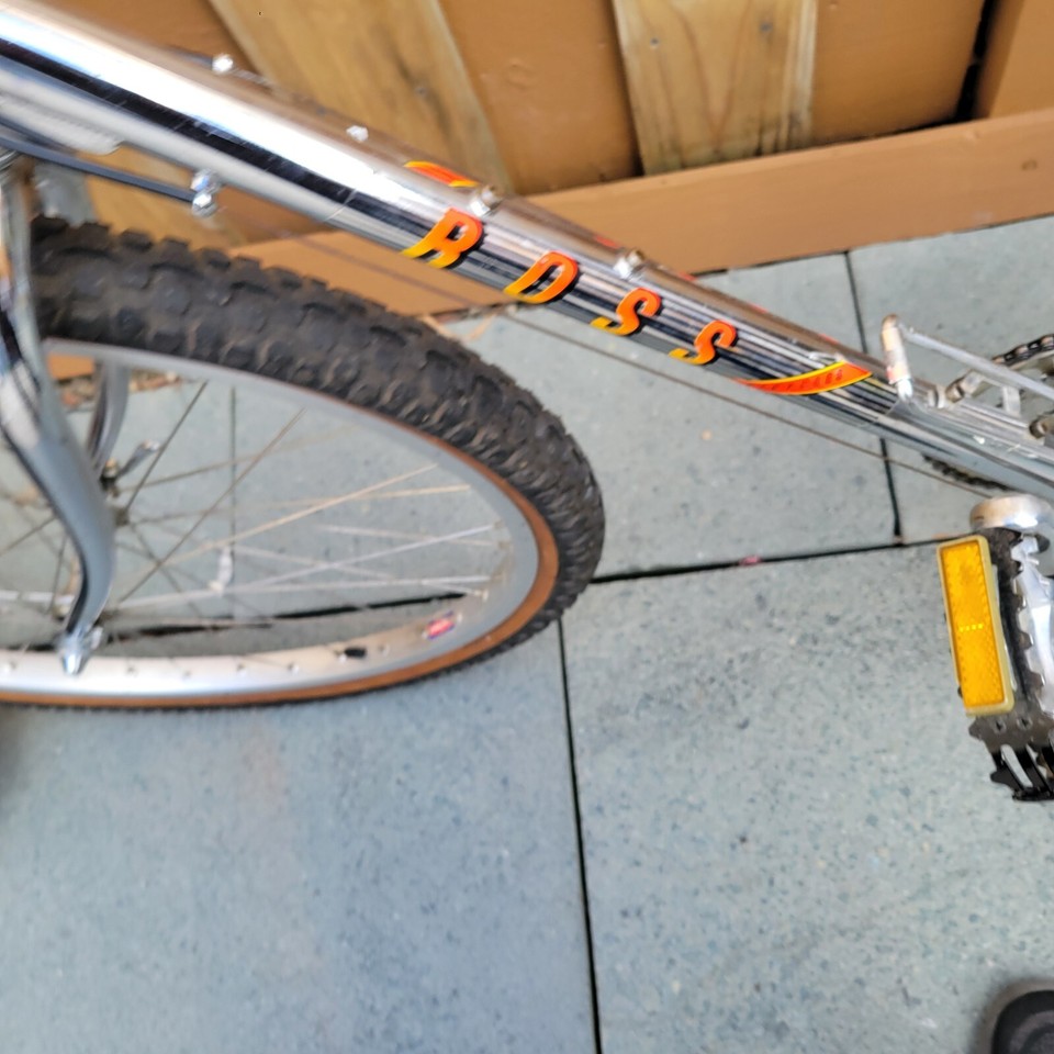 Vintage Old School Ross Hi-Tech Mountain Bike 26 Silver Rims Shifter ...