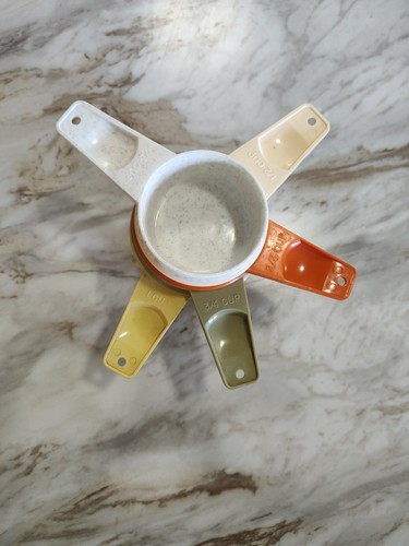 Vtg Tupperware Measuring Cup Complete Set Of 5 Multi Color 70-80s (SetD ...