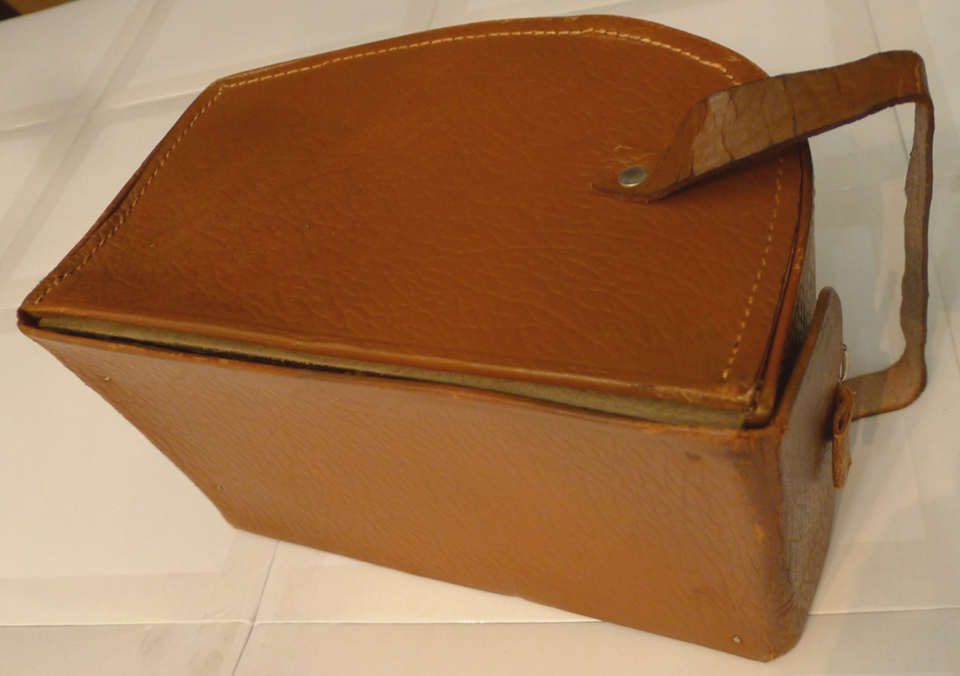 Minox Wetzlar Giessen 3001 Slide/Film Projector & Holding Case - TESTED ...