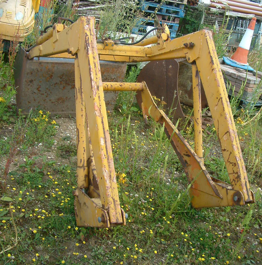 Kubota L245DT Compact Tractor Front Loader / Bucket | eBay