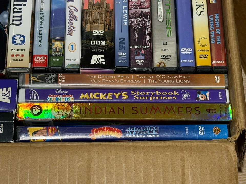 *LOT OF 31 DVDS* DVD Collection - Box Sets - The Office/Kids in the ...
