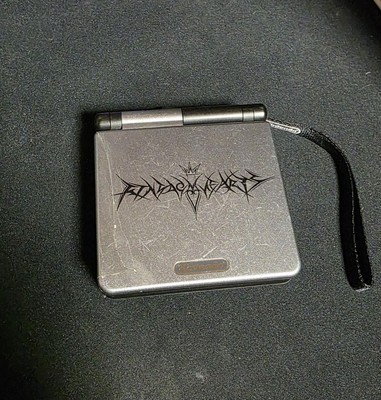 Nintendo Game boy Advance SP Kingdom hearts model console with charger ...