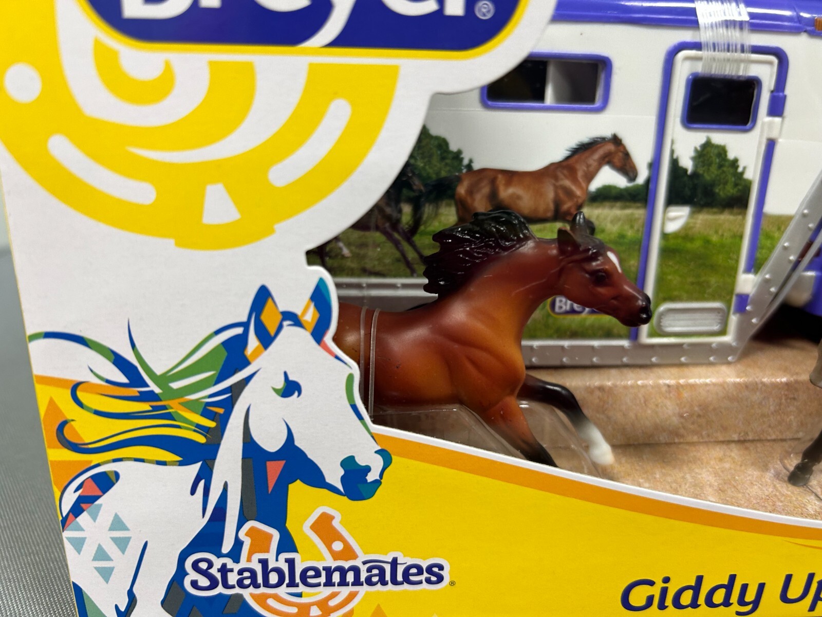 Breyer Giddy Up and Go Pickup and Trailer Stablemate Set NIB RARE ...