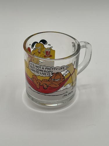 Vintage 1978 Garfield Glass Mug McDonalds Garfield and Oddie Jim Davis ...