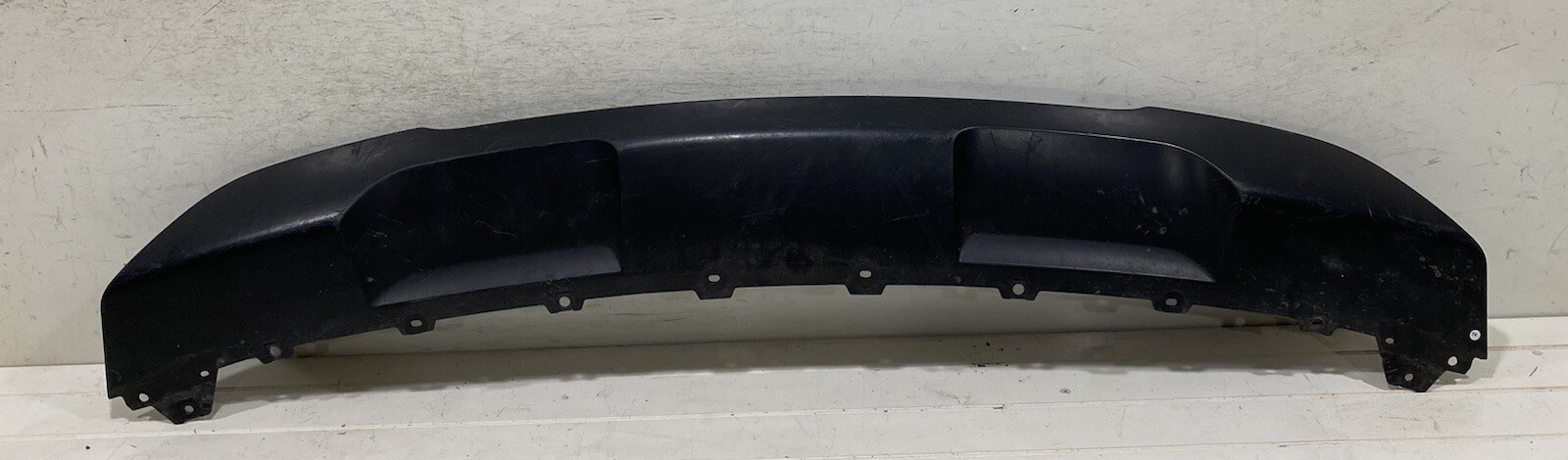 2016 - 2018 Ford Explorer Front Bumper Trim Molding Valance FB53-17F771 ...