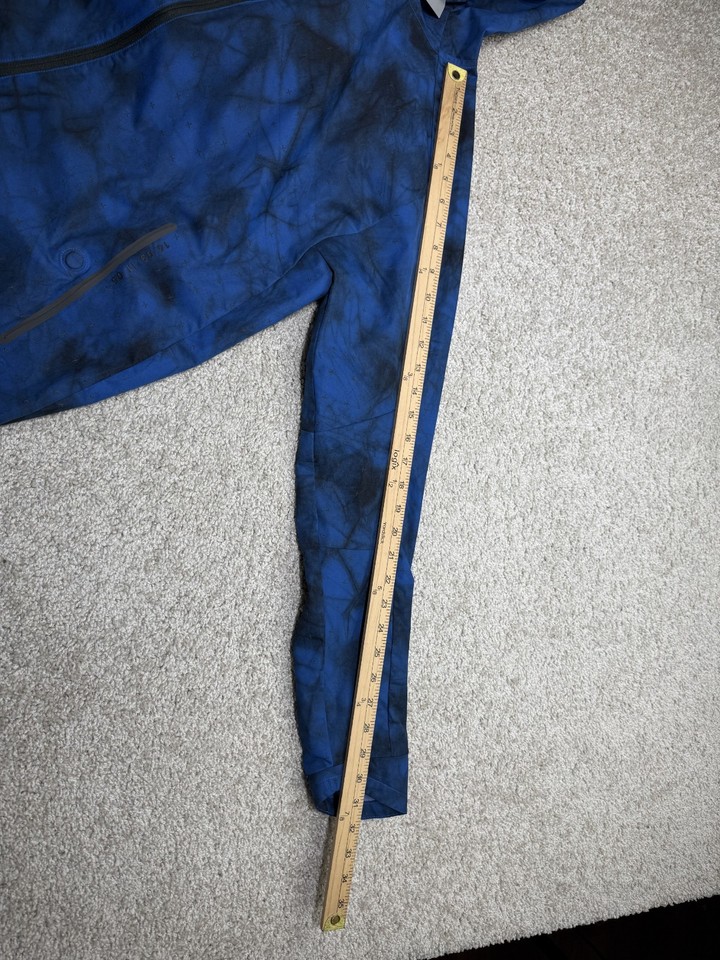 Nike + Tech Jacket Men Medium Blue Ultra Light Water Repellent ...