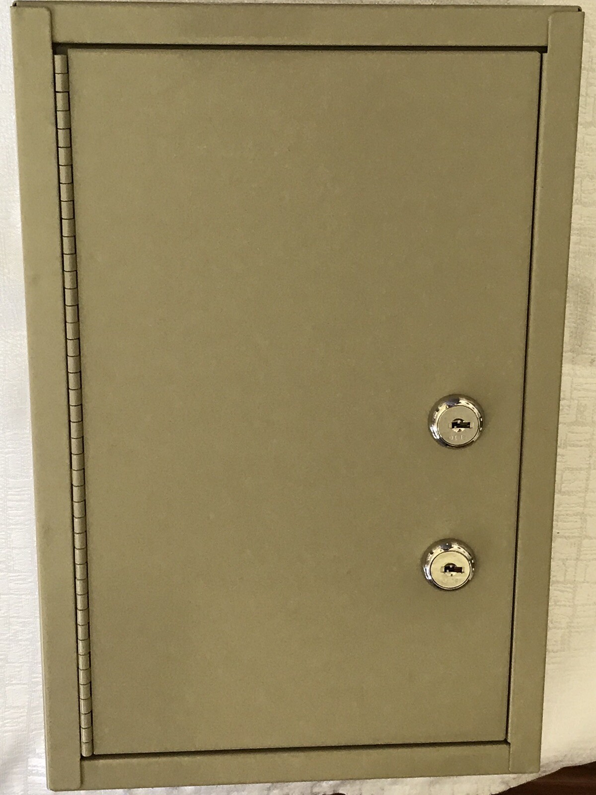 Mmf Dual Lock Key Cabinet | Cabinets Matttroy