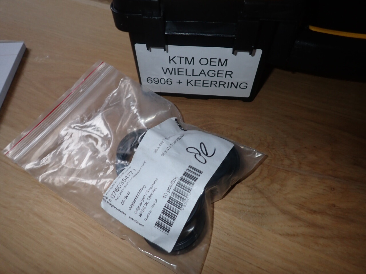 KTM OEM Front Wheel Seal 0760354771 35X47X7 | eBay