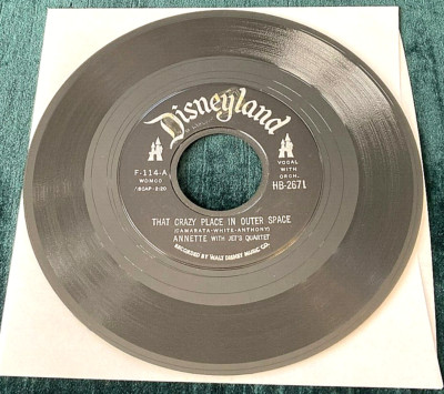 Annette: That Crazy Place in Outer Space/Gold Dobloons... 45 Vista rare ...