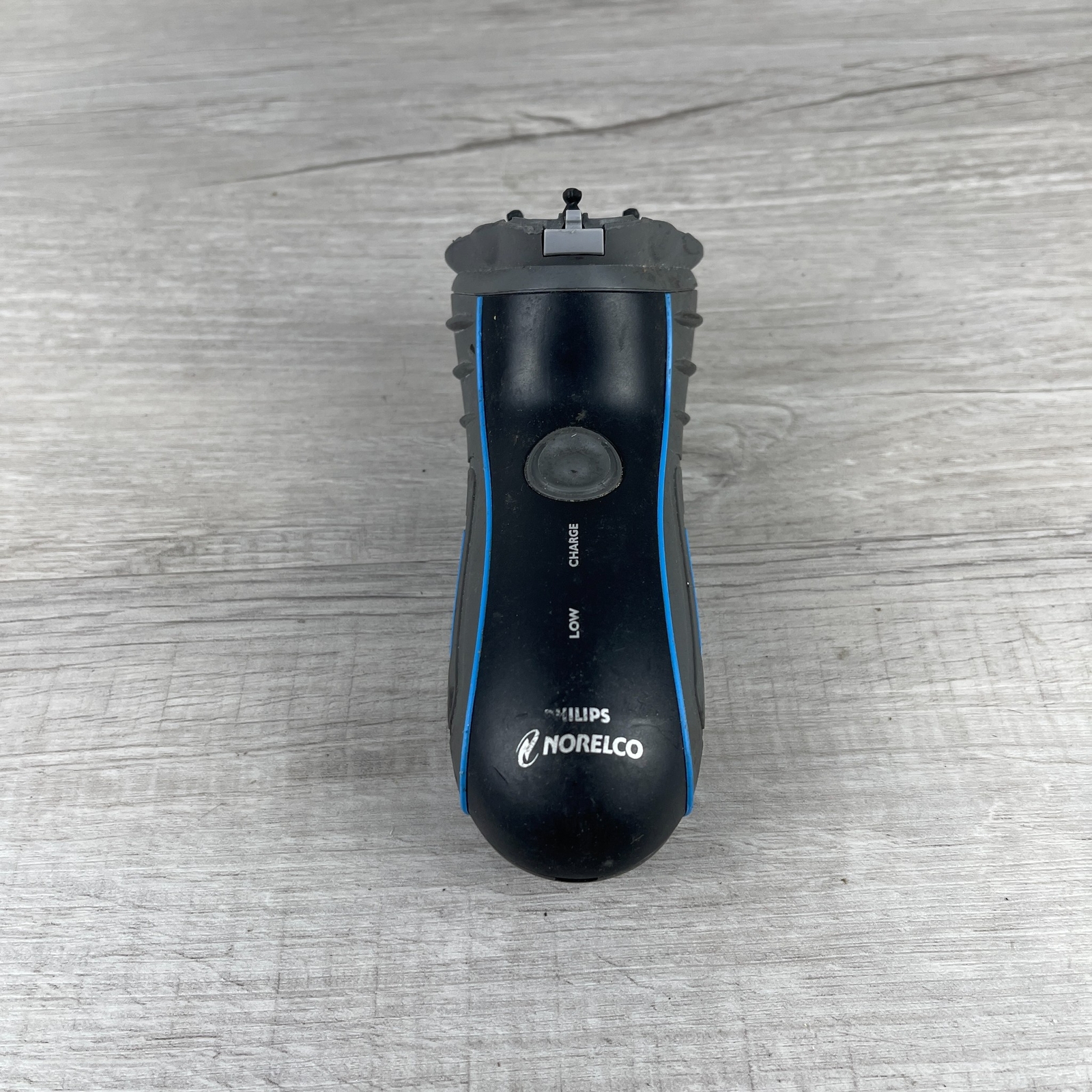 Philips Norelco 7110X Cordless Rechargeable Men's Electric Shaver for ...