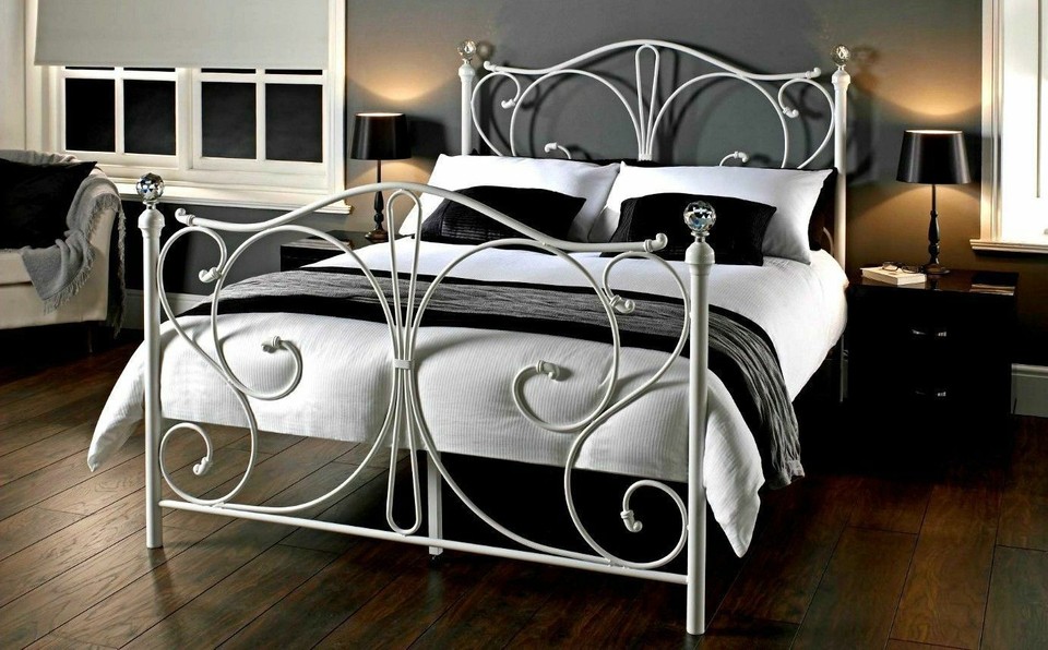 4FT SMALL DOUBLE METAL BED WITH CRYSTAL FINIALS + MEMORY FOAM MATTRESS ...