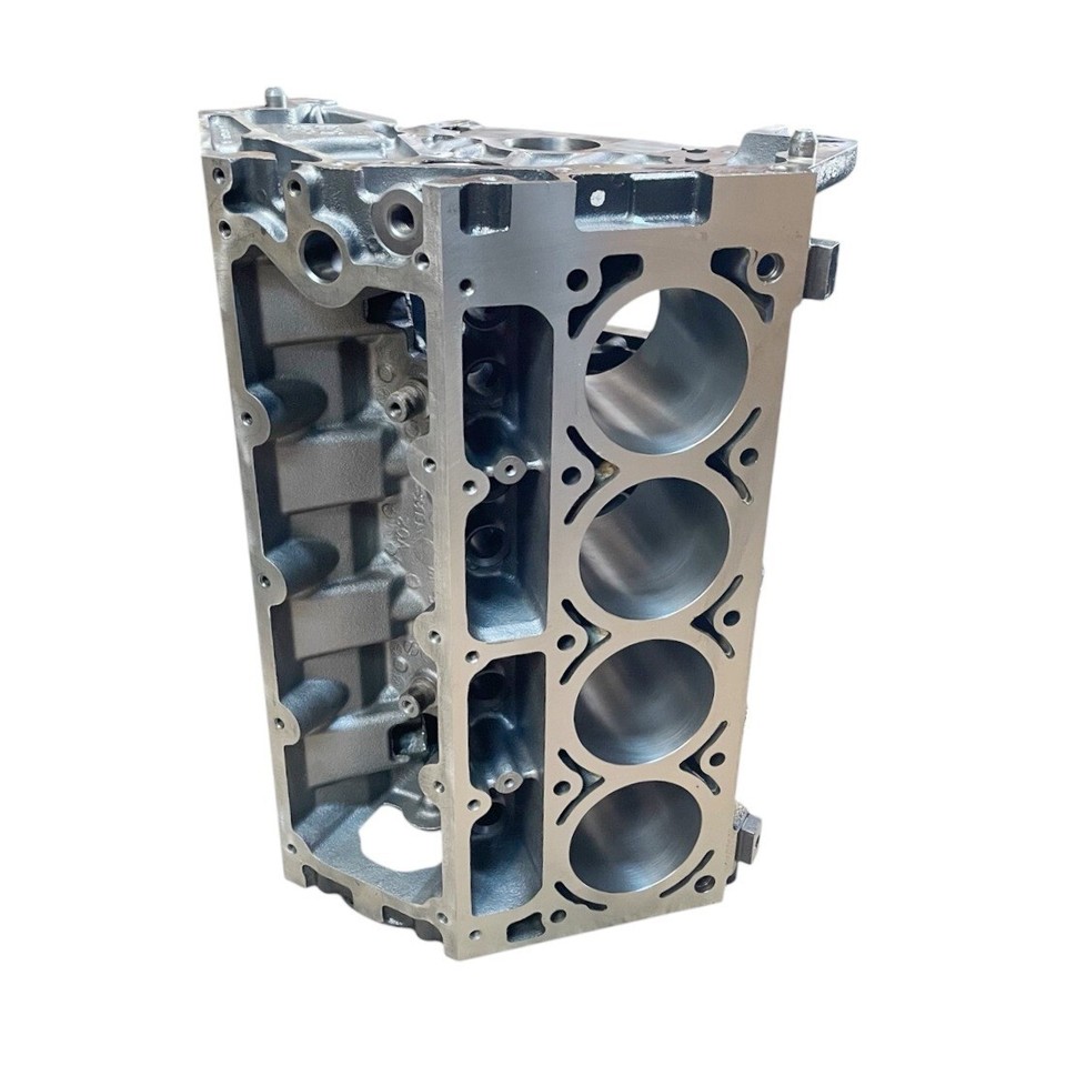 GM Chevrolet GMC LS LM7 L59 LR4 Gen III 5.3L 4.8L Engine Bare Block 3. ...