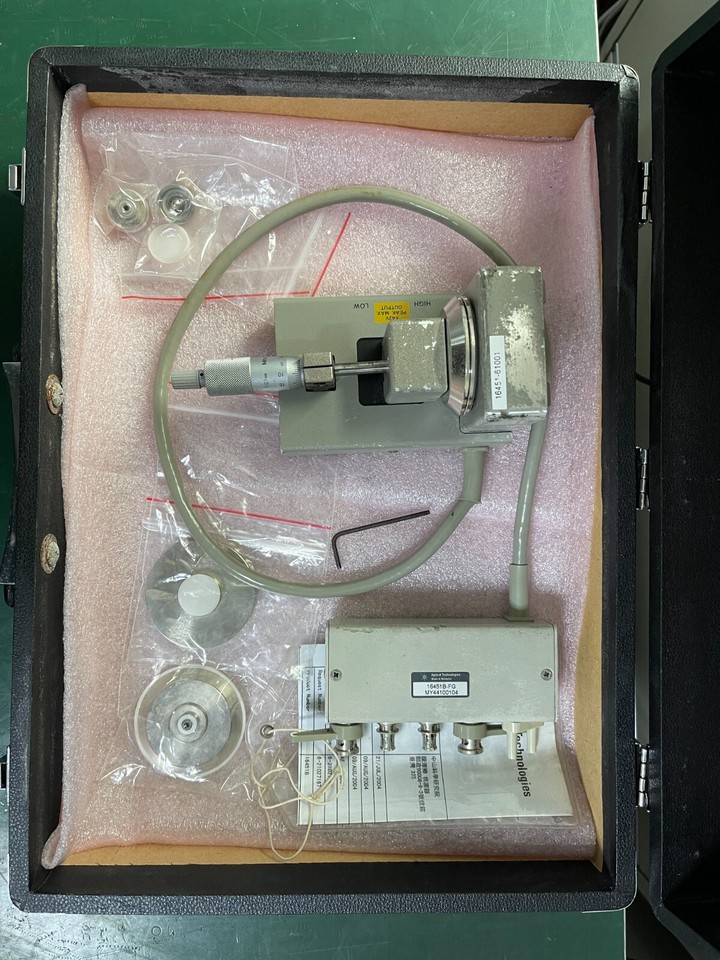 Agilent Keysight 16451B Dielectric Test fixture, w/ accessories , case ...