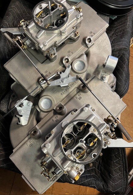 MOPAR "MAX WEDGE" INTAKE MANIFOLD / 2402726-1M - COMPLETE w/CARBS & AIR ...