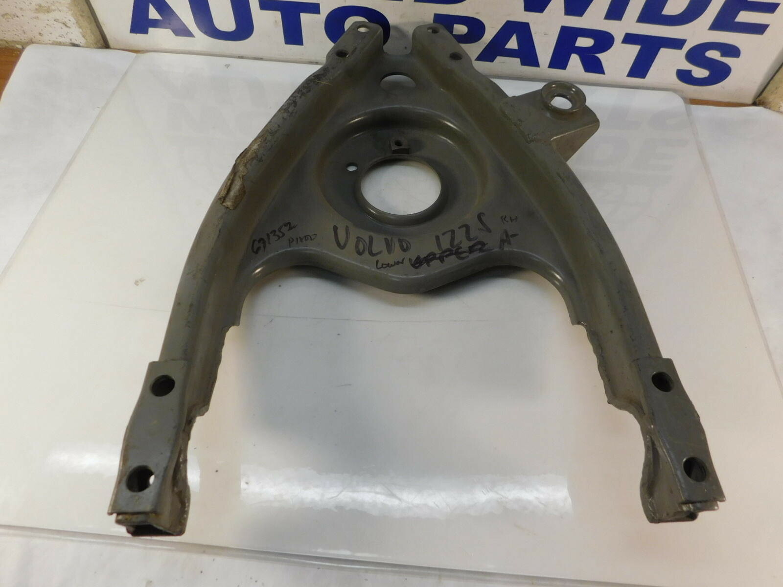 Volvo 122 & P1800 Right Lower Control Arm U-bolt style up to 1964 ...