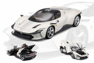 Ferrari Daytona SP3 Blanche - Signature série 1/18 Burago | eBay