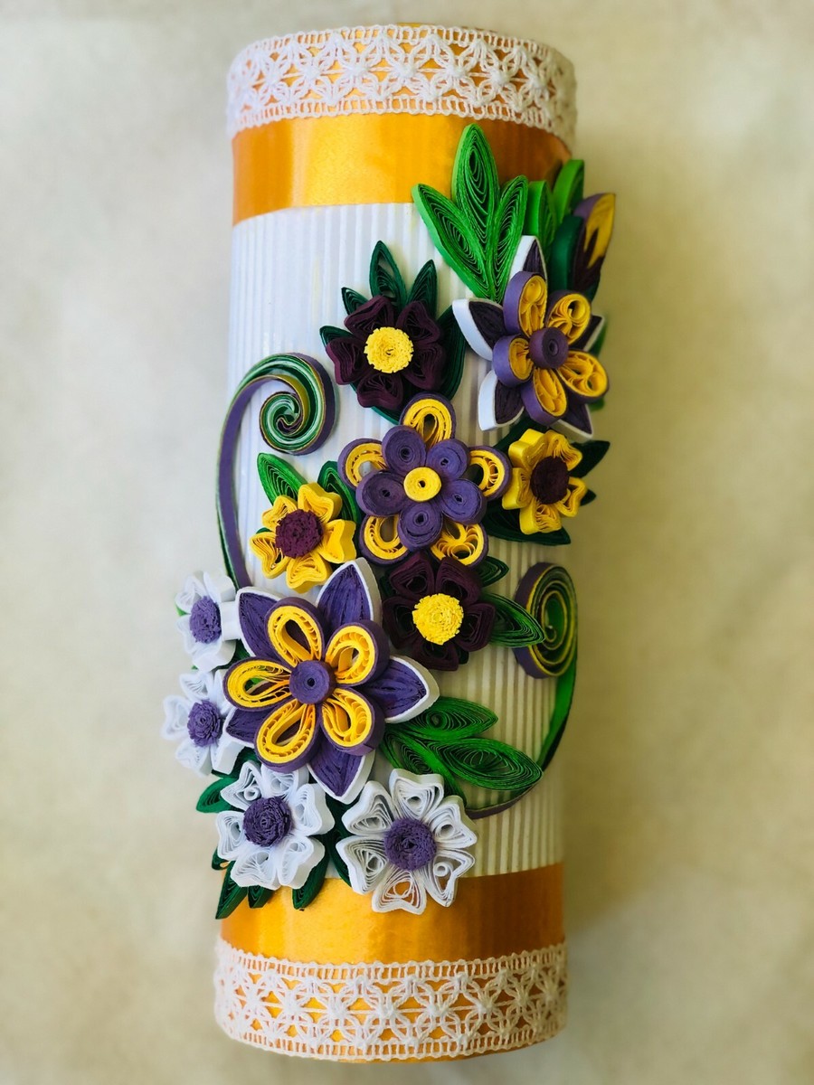 Paper Quilling Flower Vase