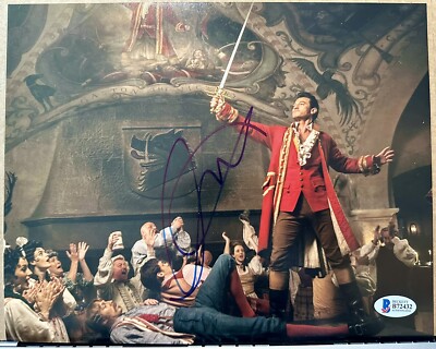 LUKE EVANS SIGNED BEAUTY AND THE BEAST PHOTO 8X10 GASTON AUTOGRAPH ...