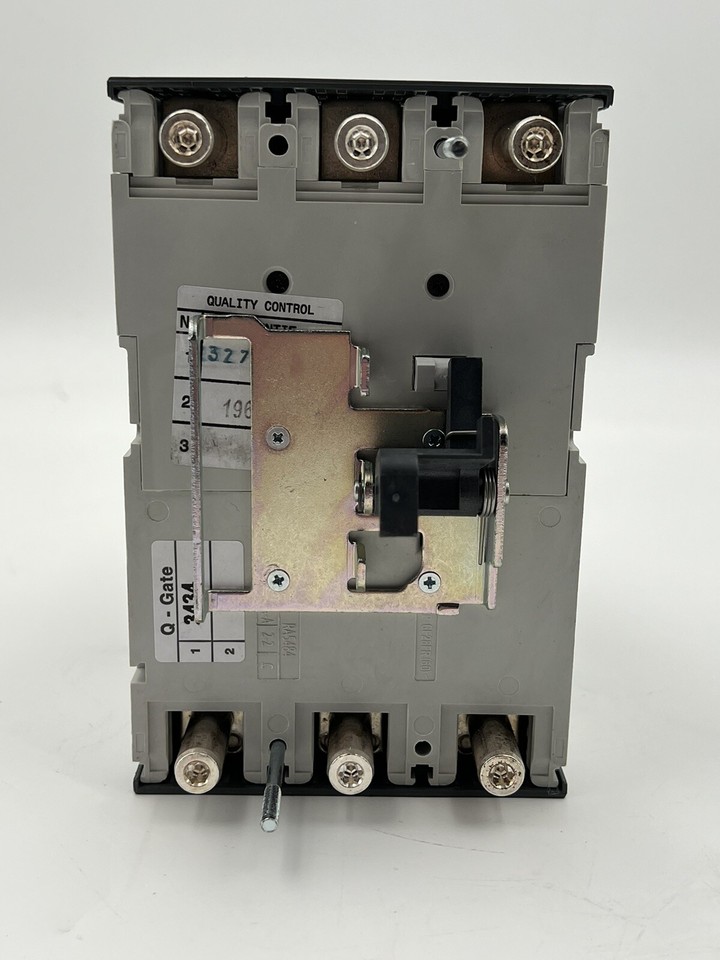 ABB SACE TMAX XT4H 250 Circuit Breaker / Rotary Handle | eBay