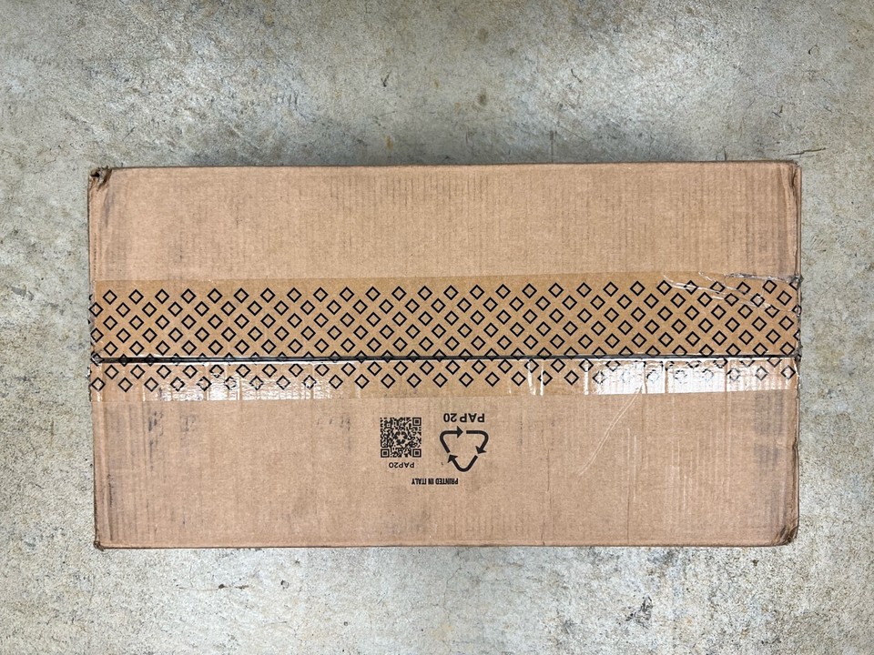 2023-24 Upper Deck Series 1 Hockey Hobby 12-Box Factory Sealed Case ...